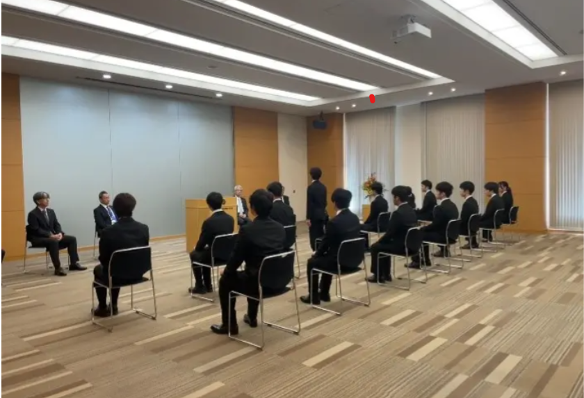 Holding the Job Offer Ceremony. - MARUYASU INDUSTRIES CO.,LTD.